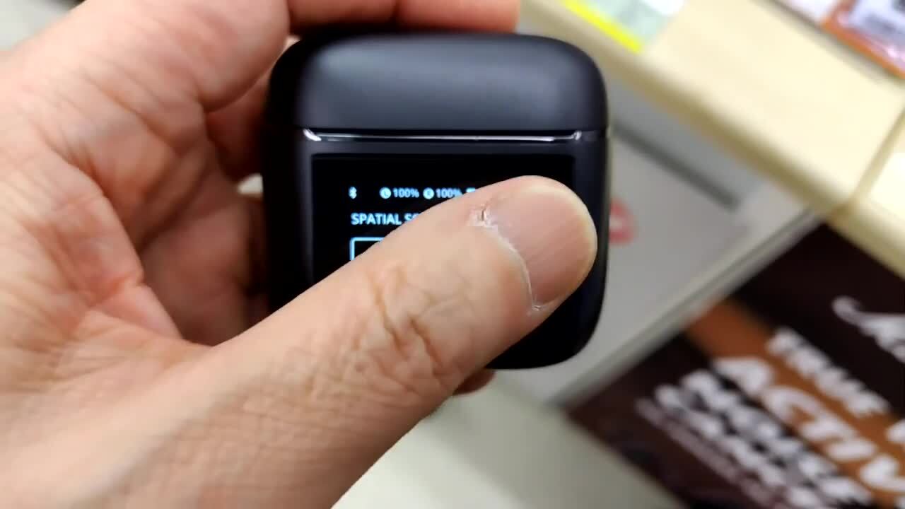 バッテリーケース内蔵タッチパネル操作でアプリ無しでの操作OK バッテリーケース内蔵タッチパネル操作でアプリ無しでの操作OK